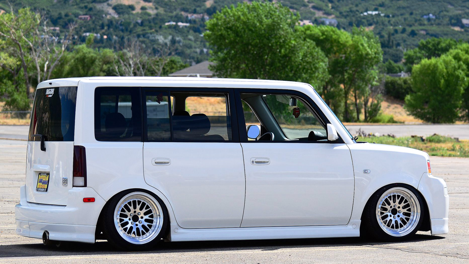 Here’s How You Can Build a Slammed Scion xB - Suspension Setups