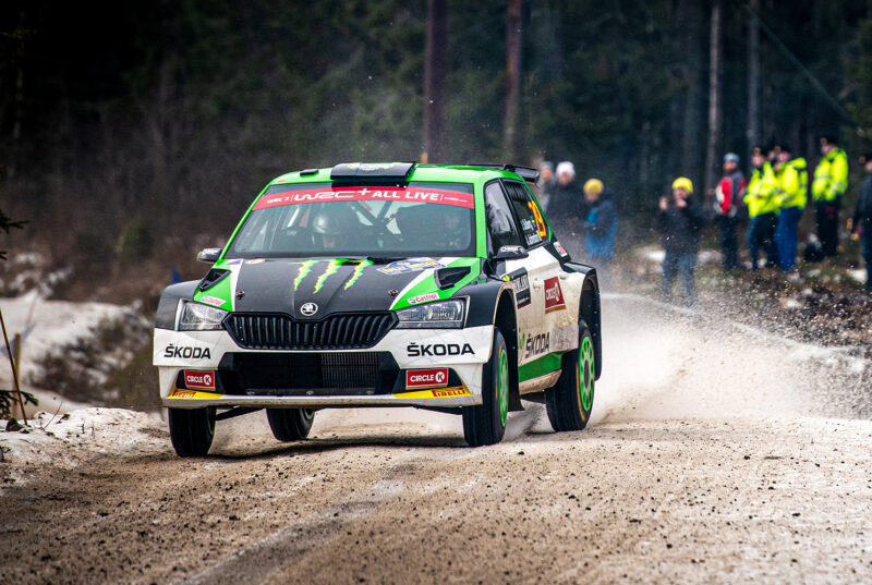 Staggered Wheels Explained - Suspension Setups